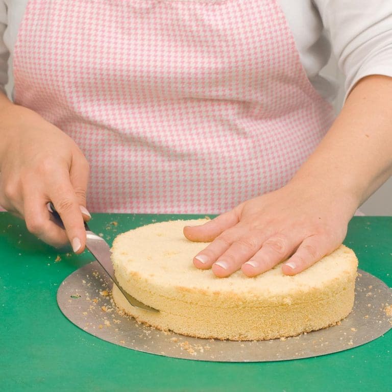 Hochzeitstorte selber backen: Step by Step & super einfach