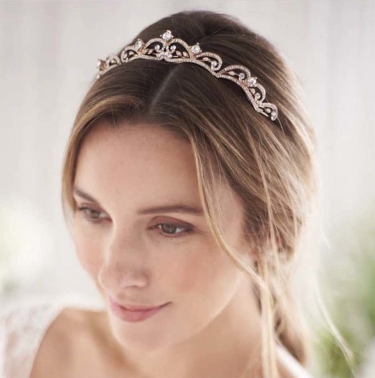 Diadem Hochzeit: Die schönsten Tiaras & Haarreifen